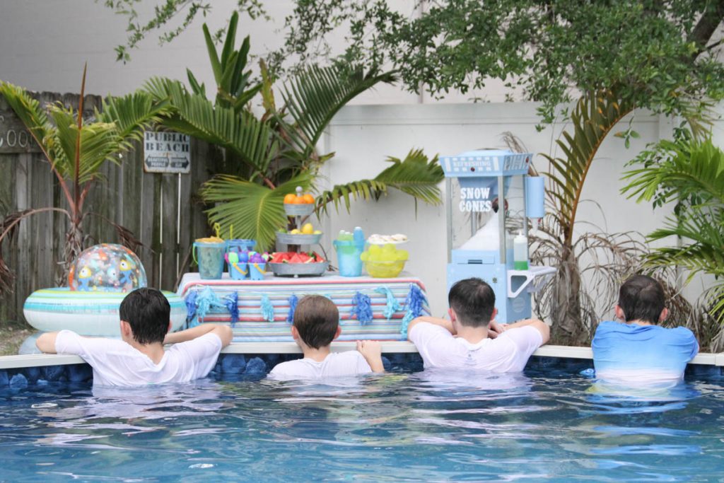 Summer Fun Pool Party - Everyday Party Magazine