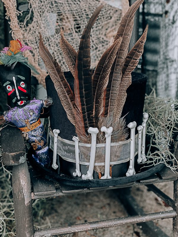 Haunted Swamp Halloween Decorating Ideas - Everyday Party Magazine