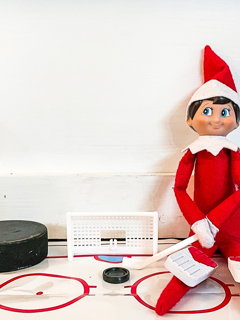 Elf of the Shelf Hockey Activity - Everyday Party Magazine